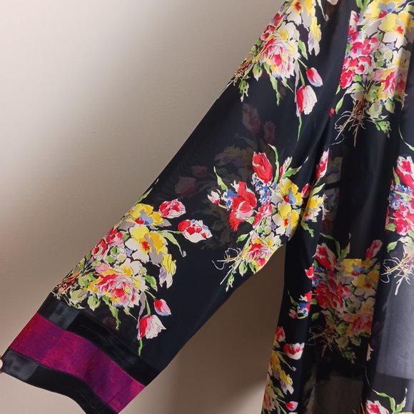 Maggie Shepherd | Tops | Maggie Shepherd Floral Bohemian Mix Media ...